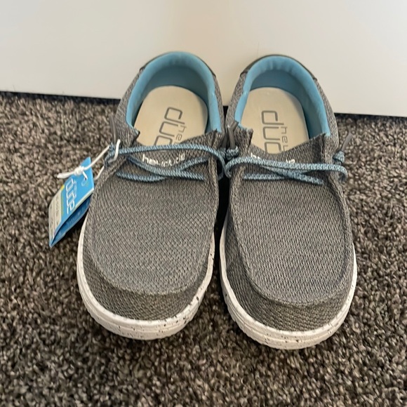 Hey Dude | Shoes | Brand New Hey Dude Youth Boys Wally Color Shark Skin ...